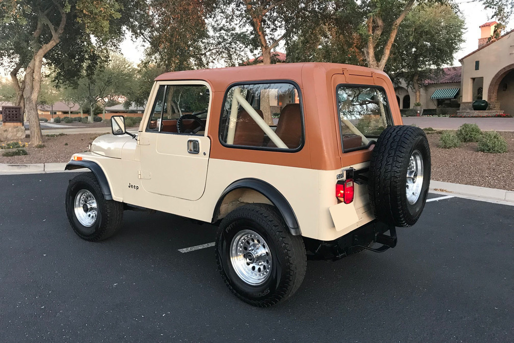 1984 JEEP CJ7 - Rear 3/4 - 238291