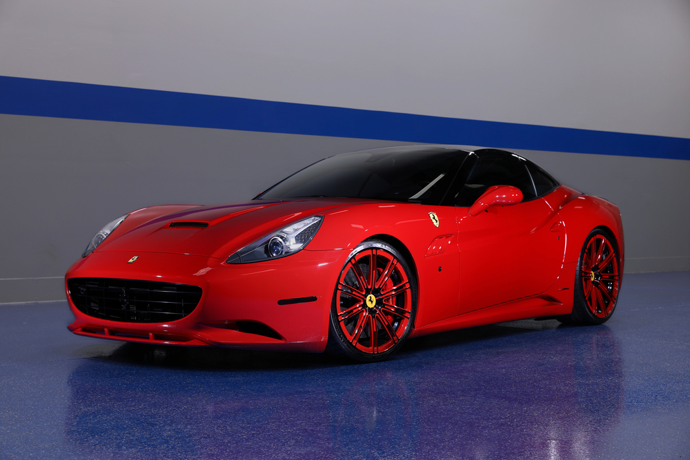 2010 FERRARI CALIFORNIA - Front 3/4 - 238313