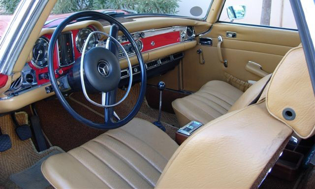 1969 MERCEDES-BENZ 280SL ROADSTER - Interior - 23837