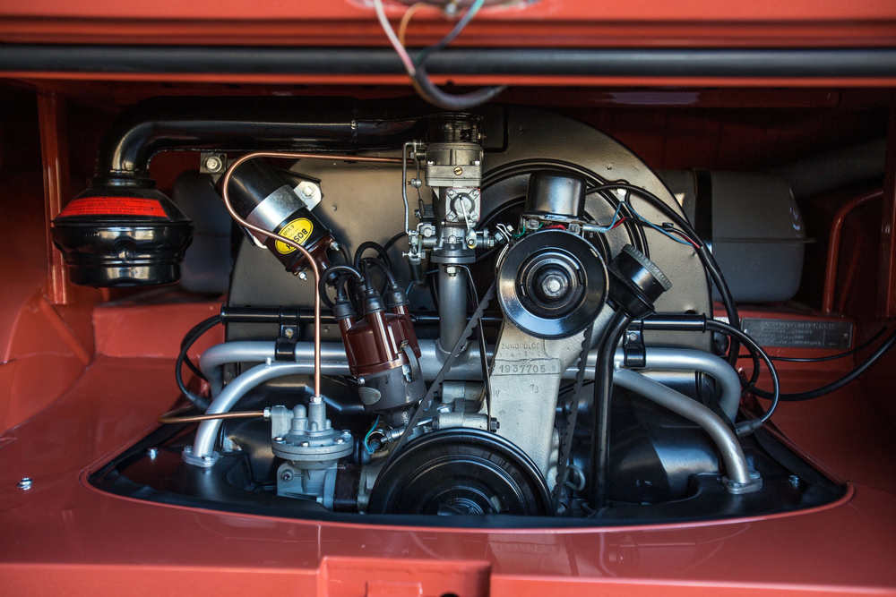 1958 VOLKSWAGEN 23-WINDOW MICROBUS - Engine - 238485
