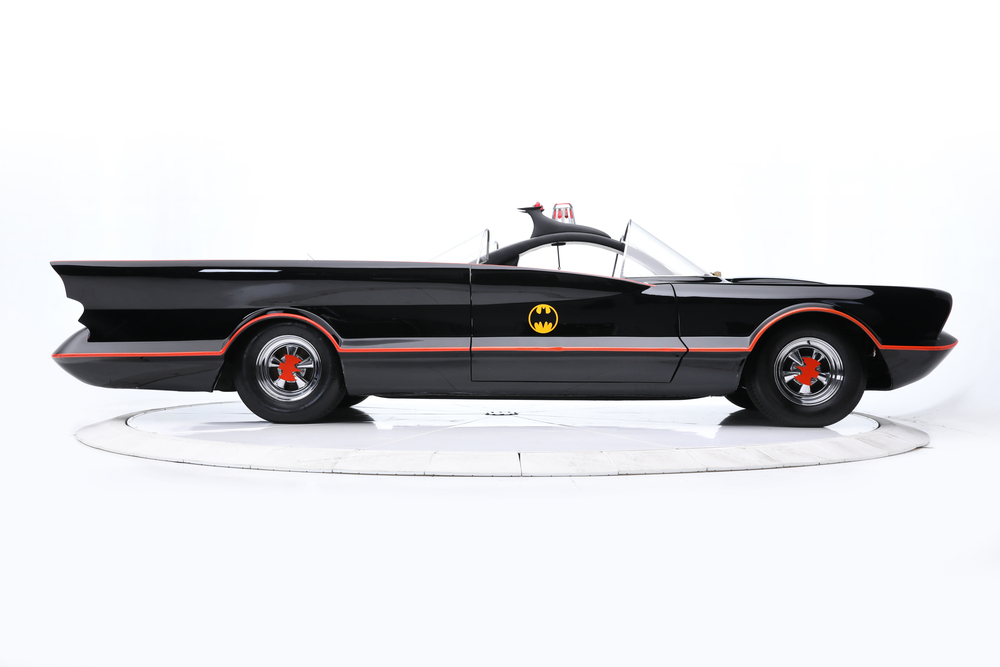 1966 BATMOBILE RE-CREATION - Side Profile - 238567