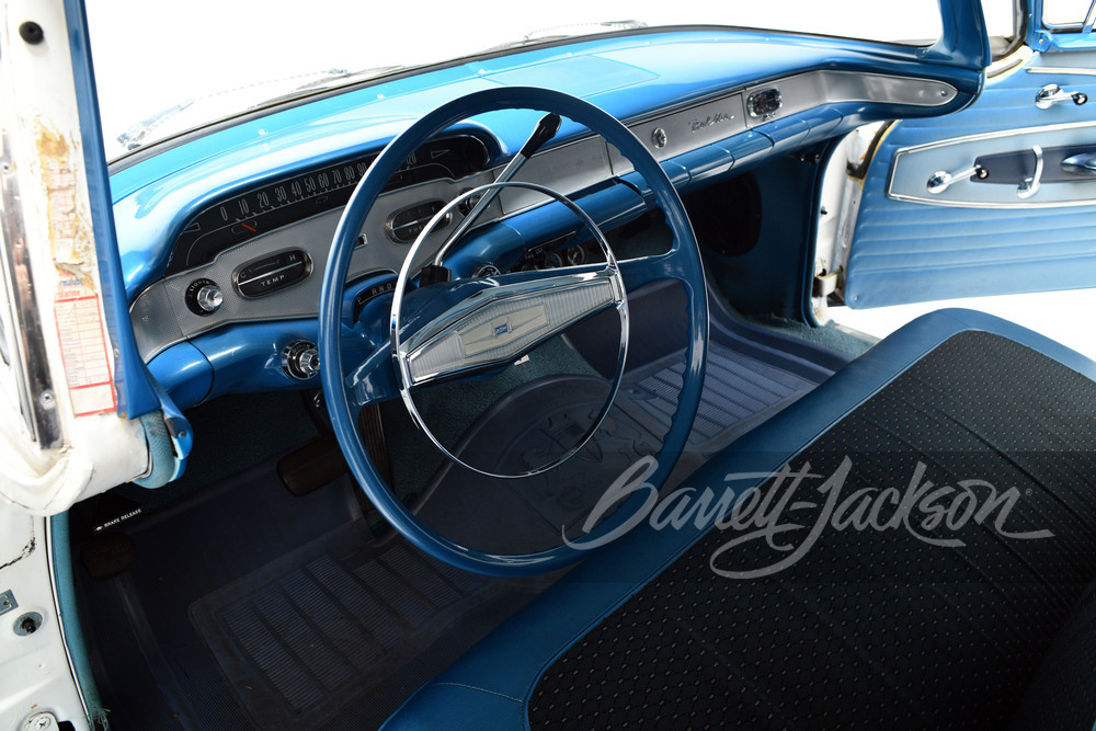 1958 CHEVROLET BEL AIR 4-DOOR POST - Interior - 241713