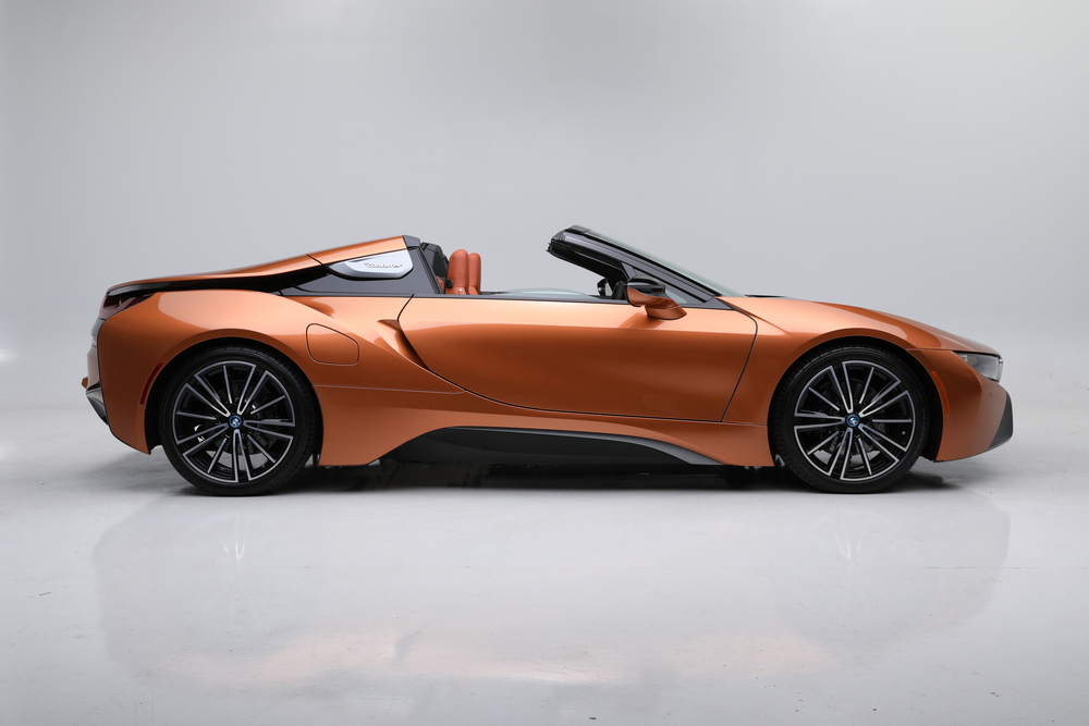 2019 BMW i8 ROADSTER - Side Profile - 242130