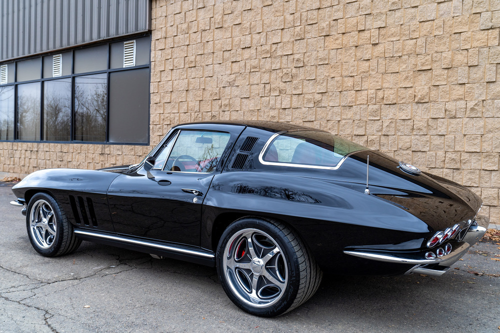 1965 CHEVROLET CORVETTE CUSTOM COUPE