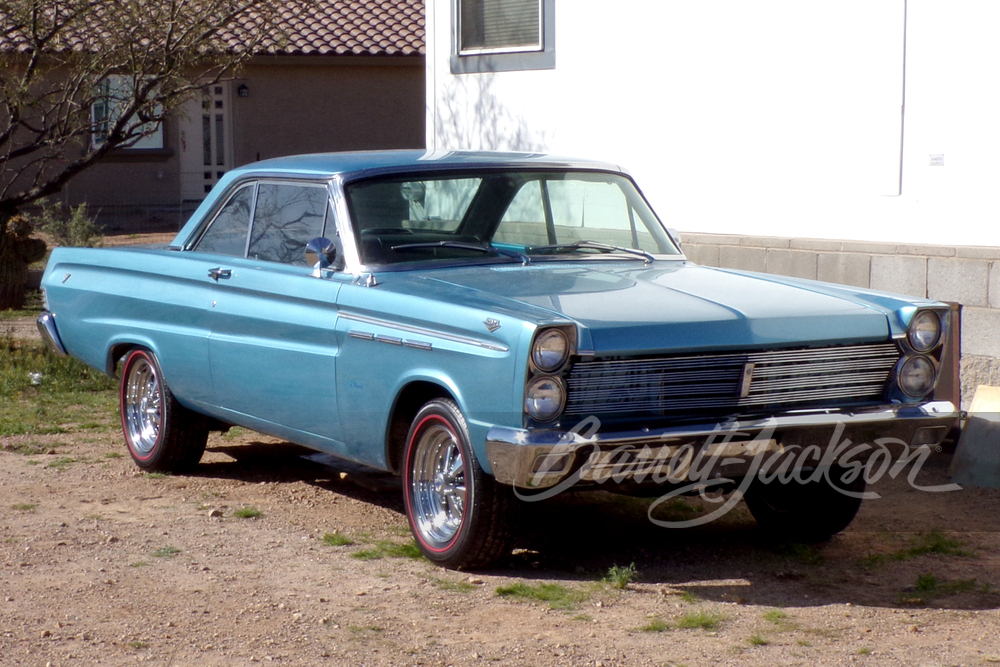 1965 MERCURY COMET CYCLONE - Front 3/4 - 242850