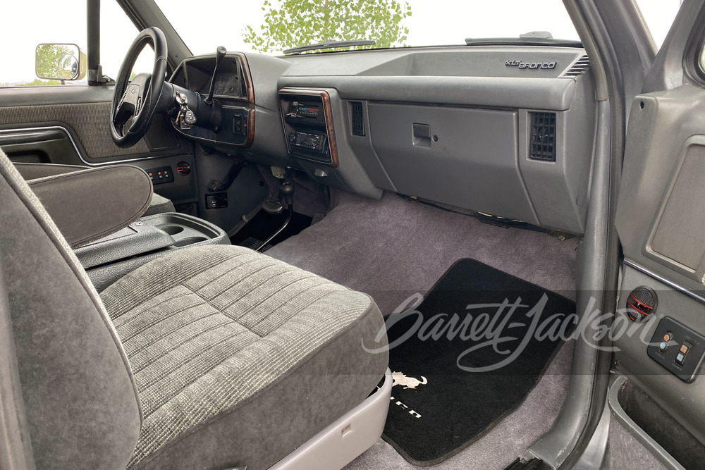 1990 FORD BRONCO - Interior - 243075