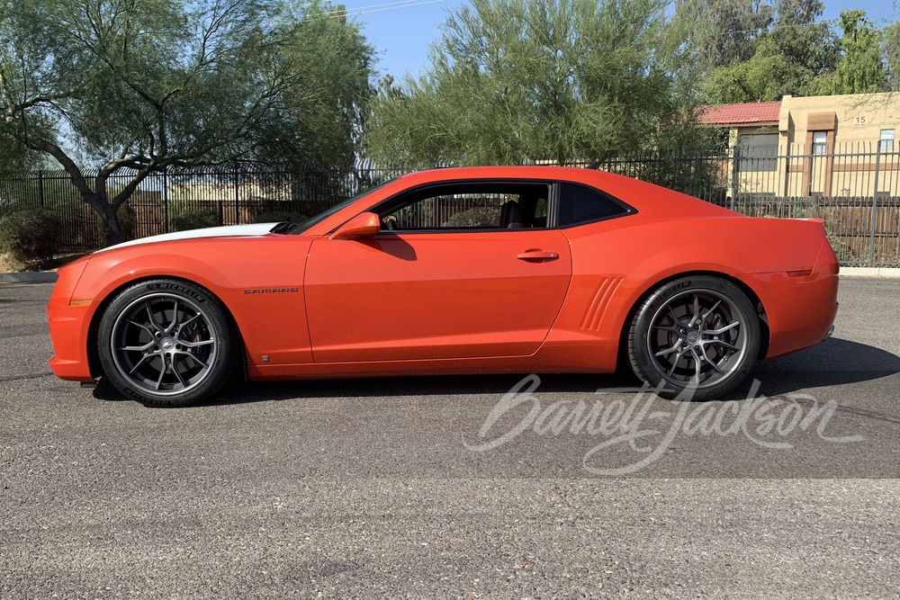 2010 CHEVROLET CAMARO 2SS CUSTOM COUPE - Side Profile - 243372
