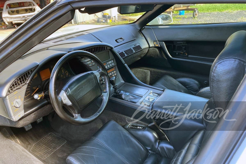 1991 CHEVROLET CORVETTE ZR1 - Interior - 243545