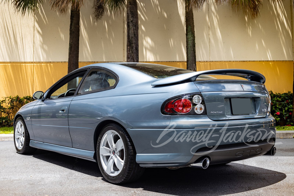 2006 PONTIAC GTO - Rear 3/4 - 243680