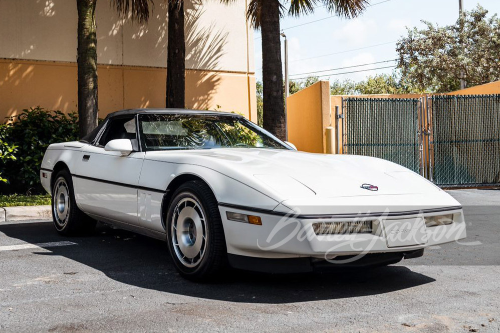 1987 CHEVROLET CORVETTE CONVERTIBLE