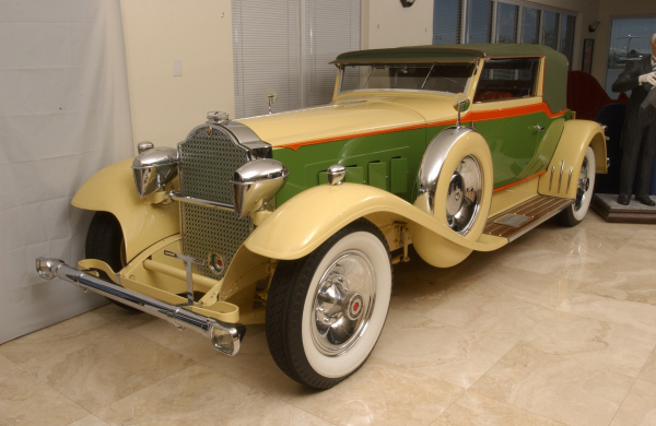 1930 PACKARD 745 CONVERTIBLE - Front 3/4 - 24442