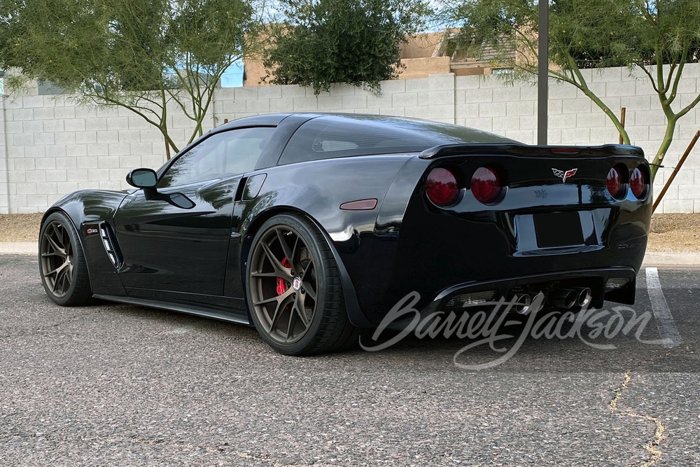 2007 CHEVROLET CORVETTE Z06 CUSTOM COUPE - Rear 3/4 - 244807