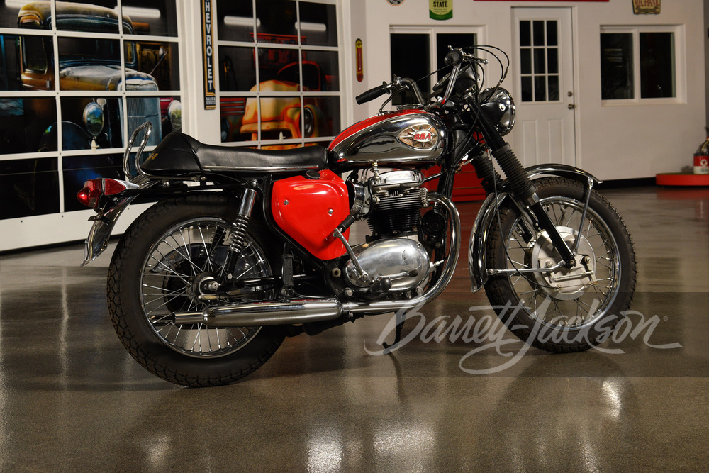 1968 BSA 650 A65 LIGHTNING MOTORCYCLE - Side Profile - 245027