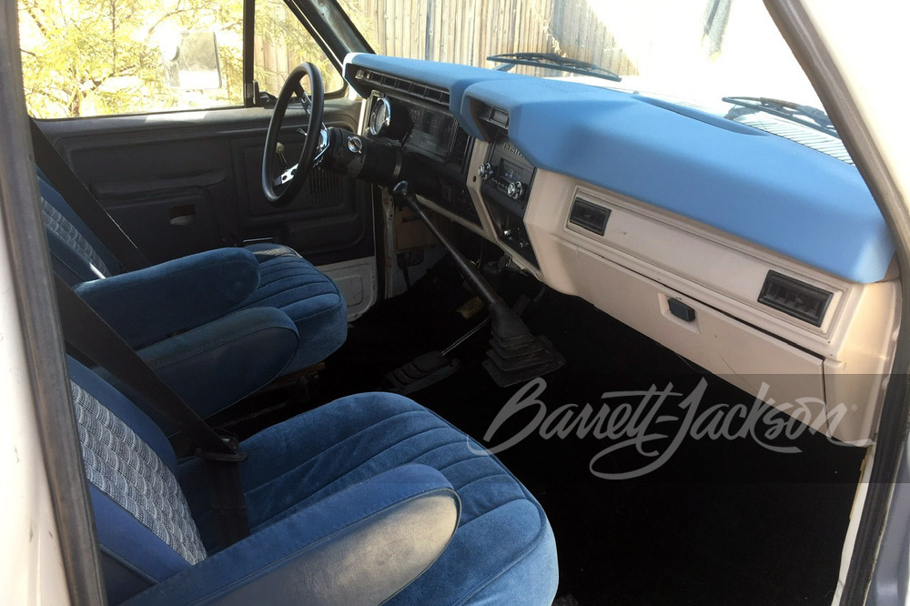 1981 FORD BRONCO CUSTOM SUV - Interior - 245101