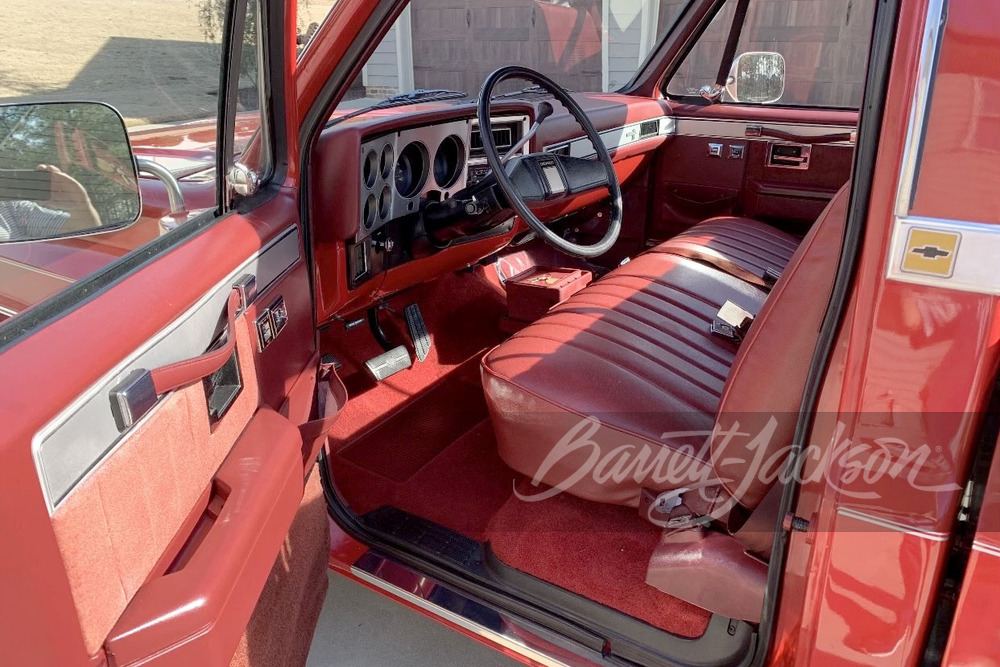 1987 CHEVROLET C10 PICKUP - Interior - 247713