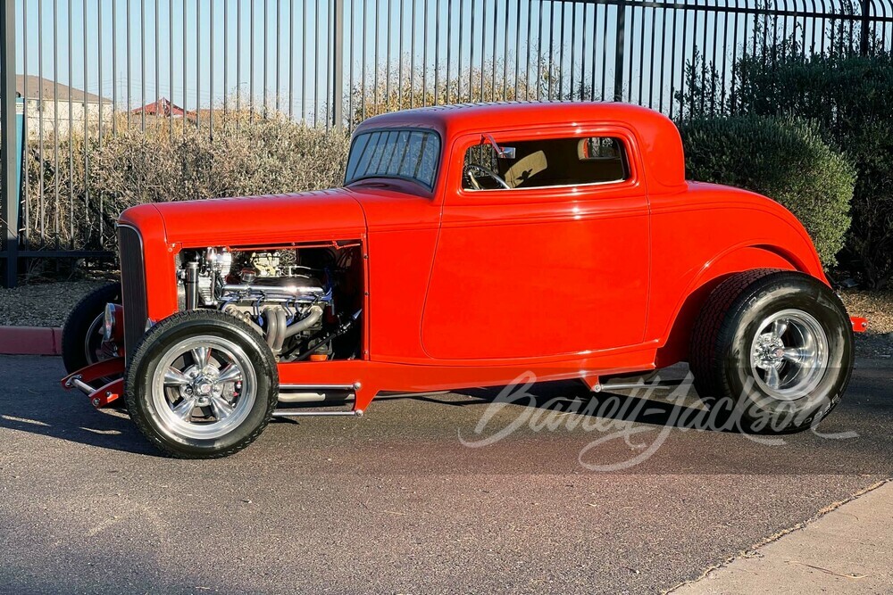1932 FORD CUSTOM COUPE