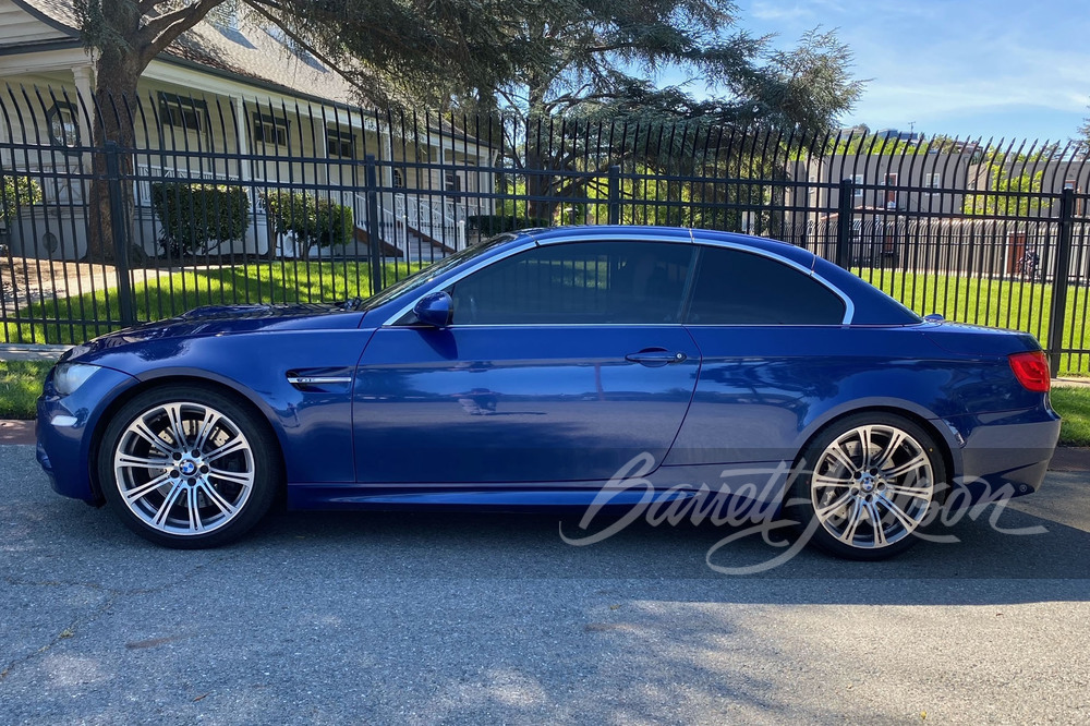 2011 BMW M3 CONVERTIBLE - Side Profile - 248324