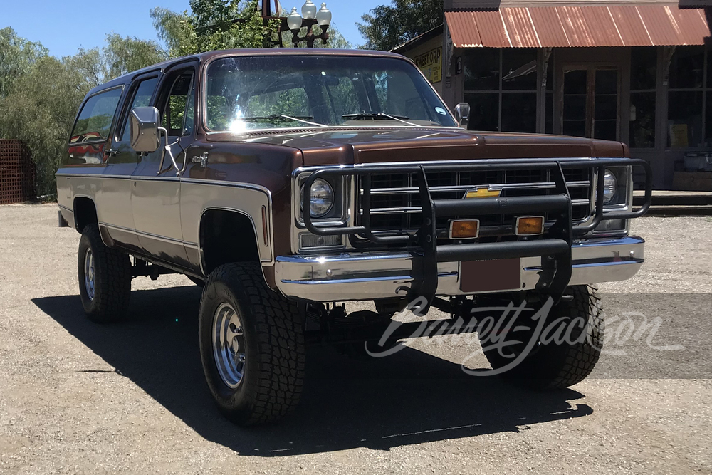 1979 CHEVROLET SUBURBAN - Front 3/4 - 248354