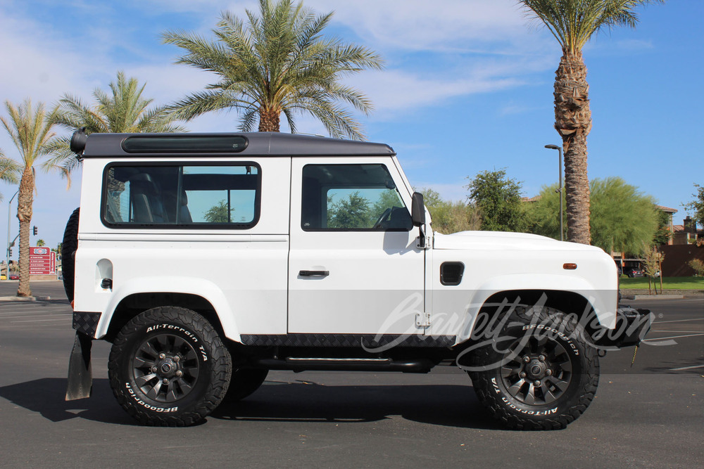 1992 LAND ROVER DEFENDER 90 CUSTOM SUV - Side Profile - 248811