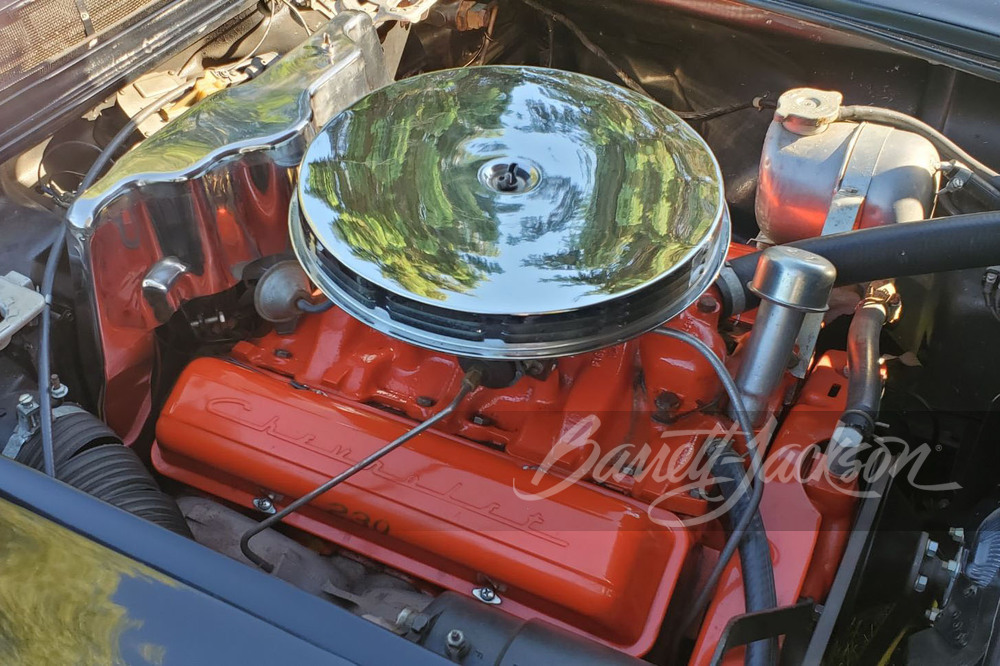 1961 CHEVROLET CORVETTE 283/230 CONVERTIBLE - Engine - 249706