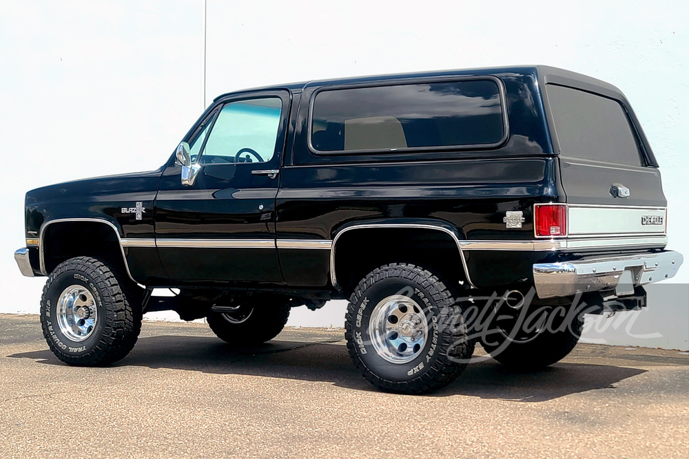 1987 CHEVROLET K5 BLAZER - Rear 3/4 - 250046