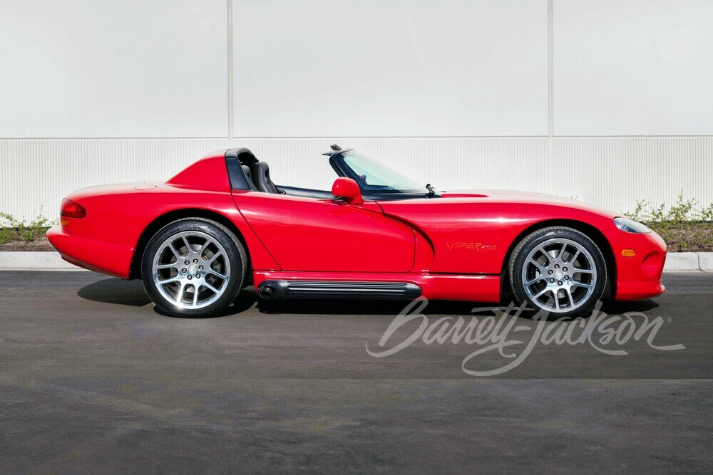 1994 DODGE VIPER RT/10 ROADSTER - Side Profile - 250614