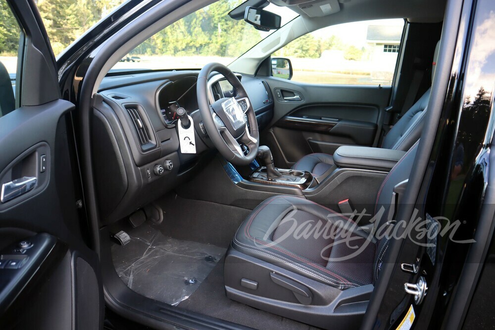 2019 GMC CANYON SYCLONE PICKUP - Interior - 250625