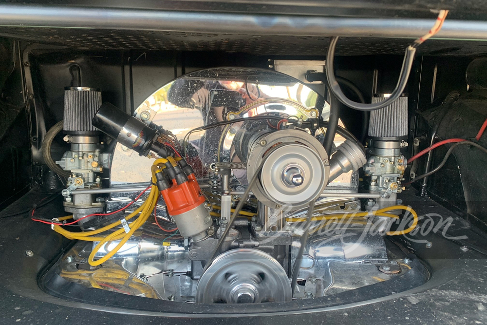 1971 VOLKSWAGEN MICROBUS - Engine - 250633