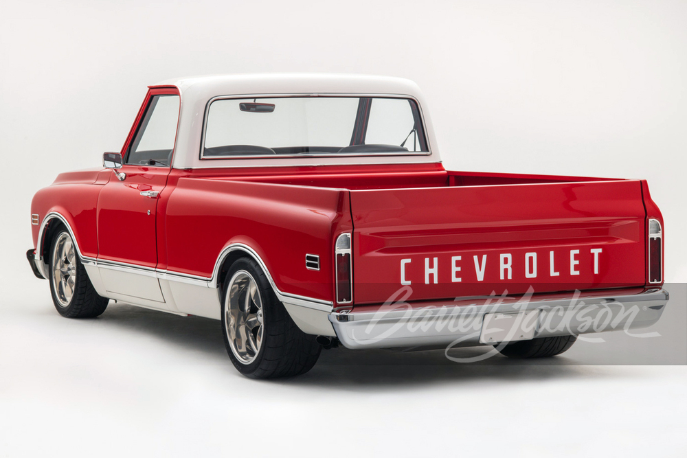 1971 CHEVROLET C10 CUSTOM PICKUP - Rear 3/4 - 251333