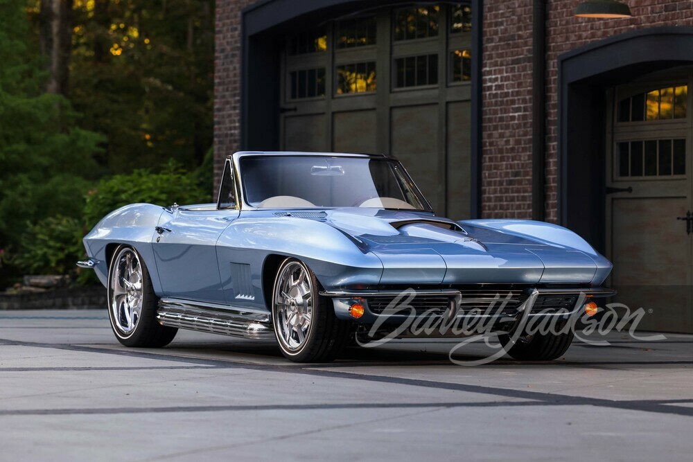 1967 CHEVROLET CORVETTE CUSTOM CONVERTIBLE