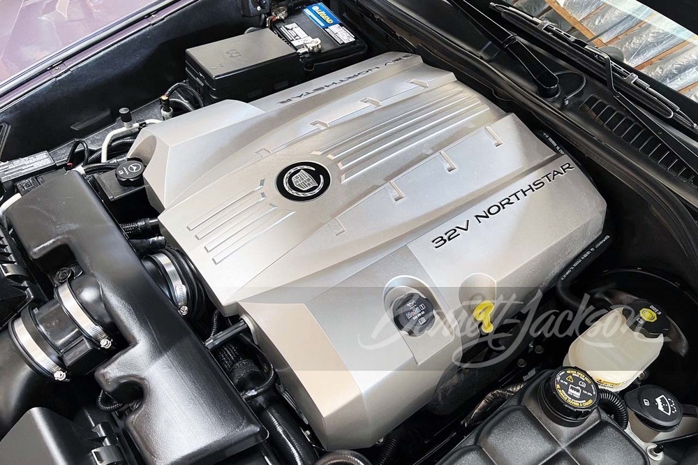 2004 CADILLAC XLR CONVERTIBLE NEIMAN MARCUS SPECIAL EDITION - Engine ...