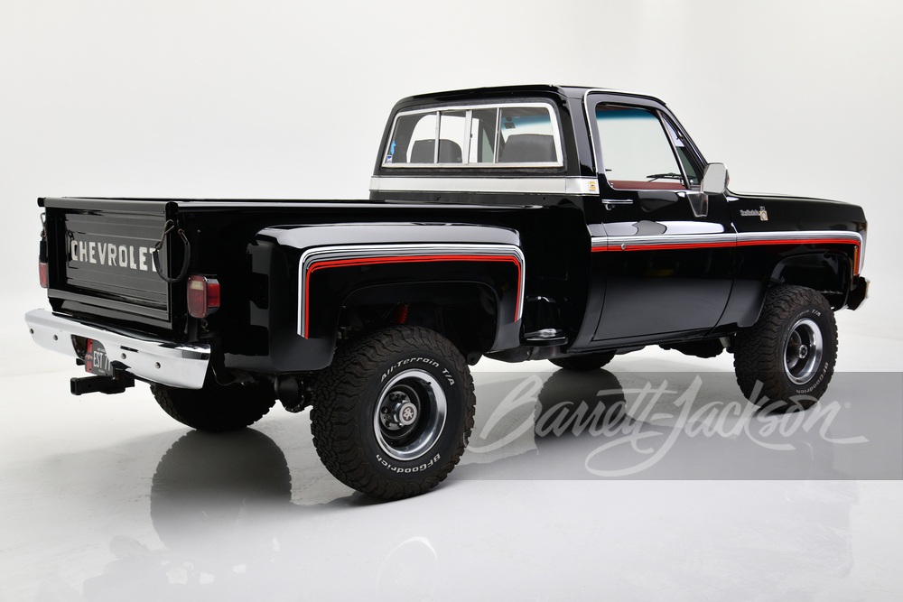 1980 CHEVROLET K10 CUSTOM STEPSIDE PICKUP - Rear 3/4 - 252260