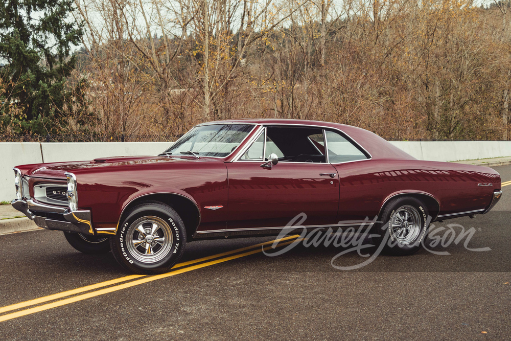 1966 PONTIAC GTO - Side Profile - 253895
