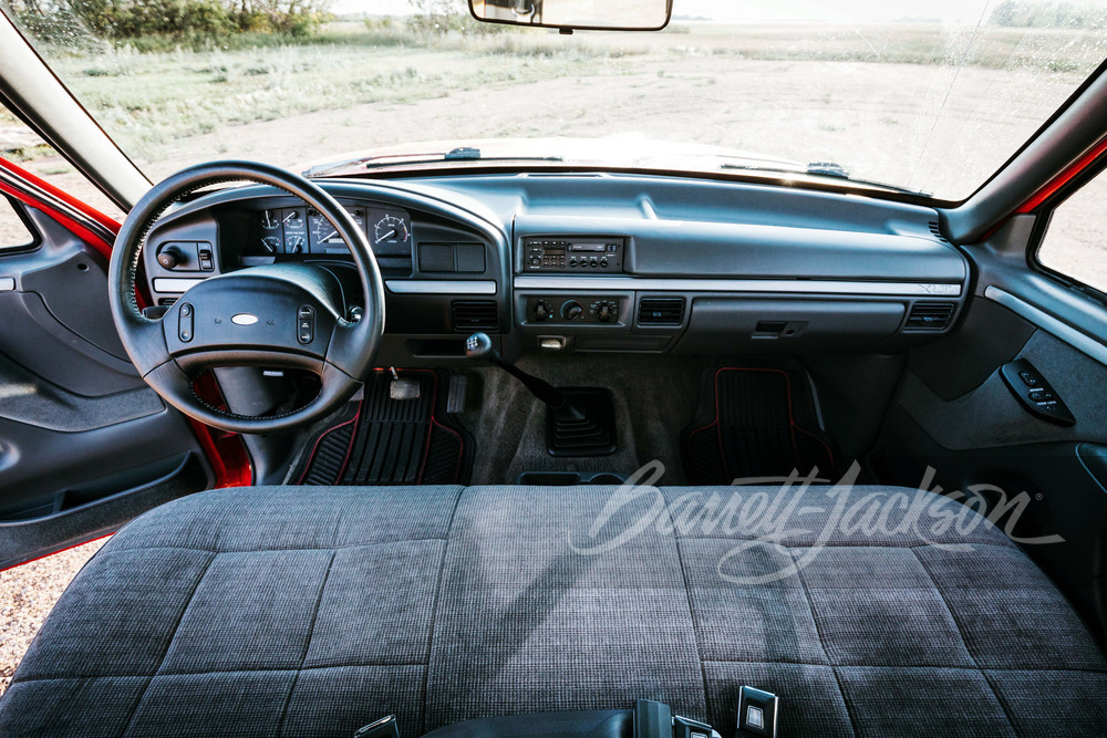 1992 FORD SUPER DUTY XLT - Interior - 254252