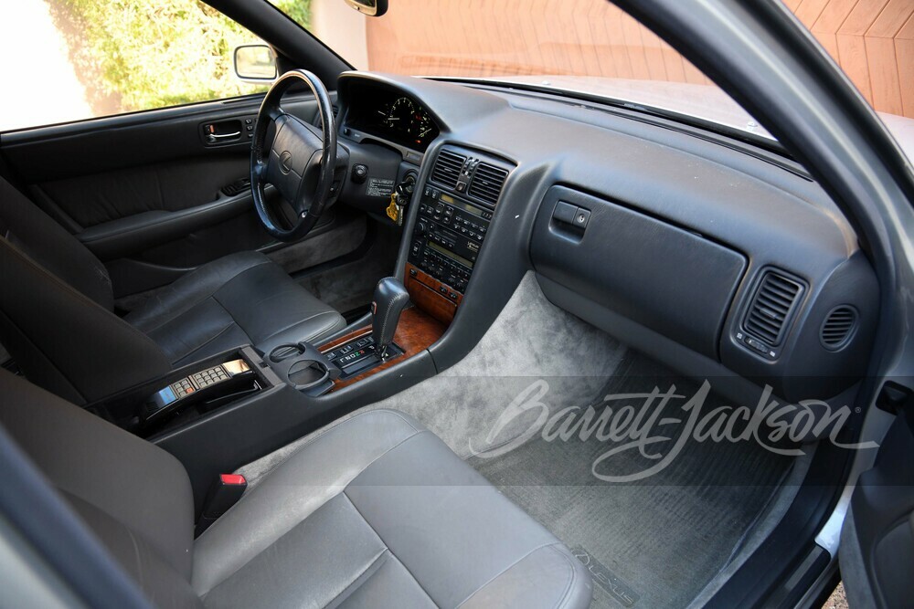 1990 LEXUS LS400 - Interior - 254347