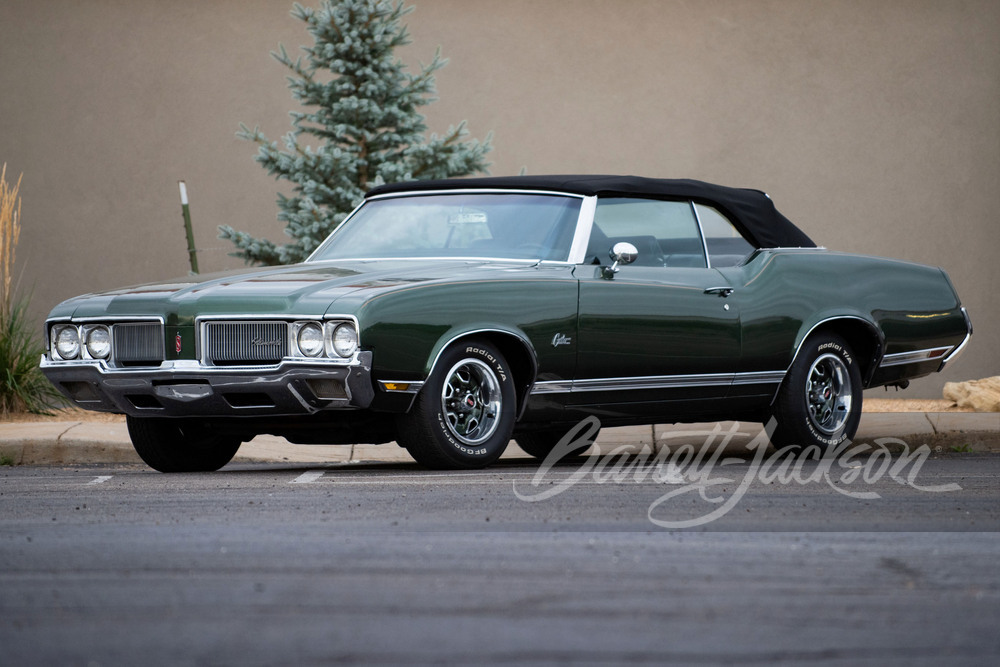 1970 OLDSMOBILE CUTLASS CONVERTIBLE
