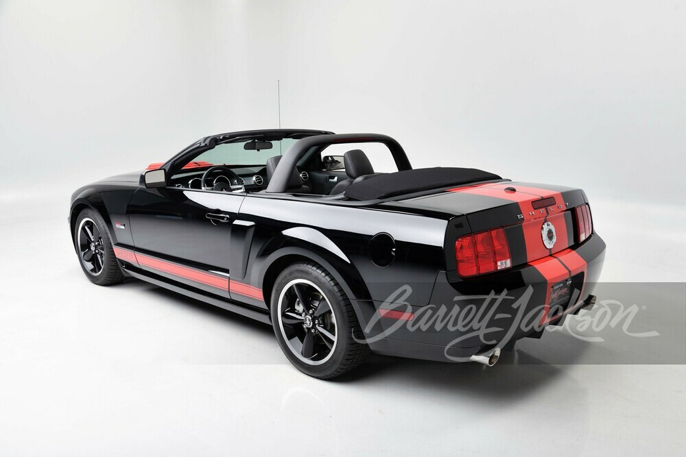 2008 FORD MUSTANG CONVERTIBLE - Rear 3/4 - 255124