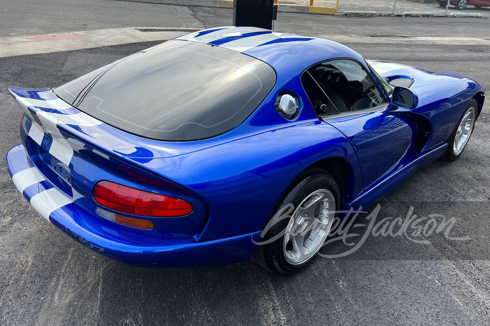 1997 DODGE VIPER GTS COUPE - Rear 3/4 - 256632