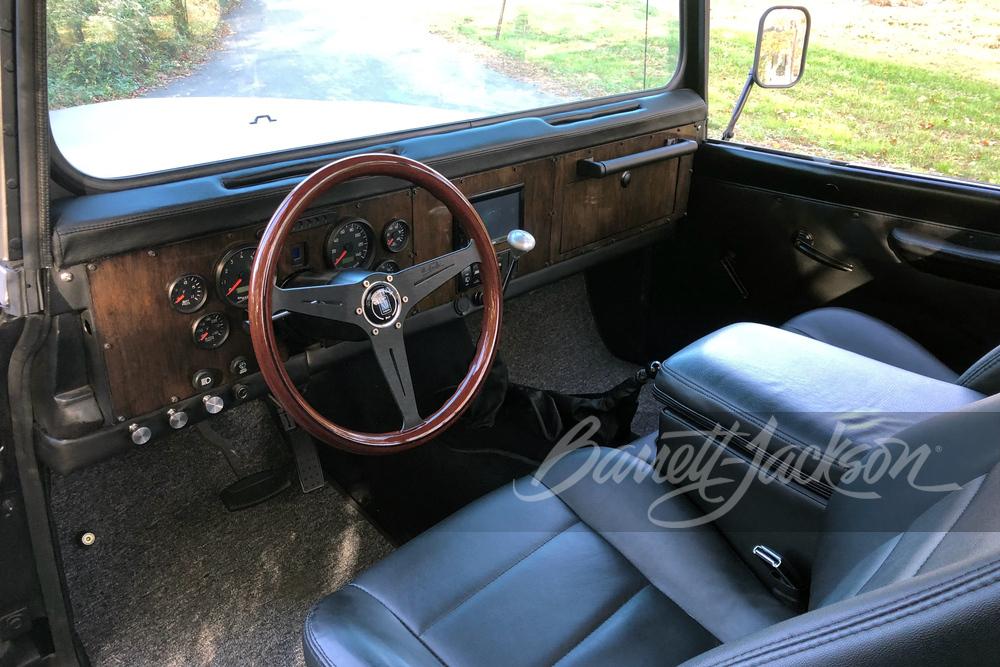 1967 KAISER JEEP M715 CUSTOM PICKUP - Interior - 256860