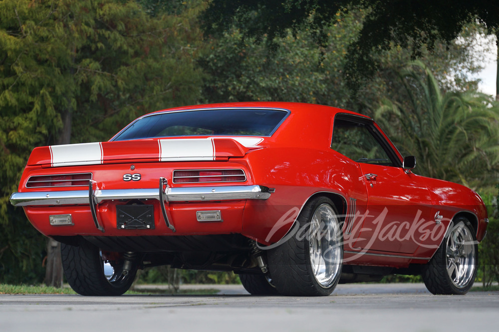 1969 CHEVROLET CAMARO CUSTOM COUPE - Rear 3/4 - 257020