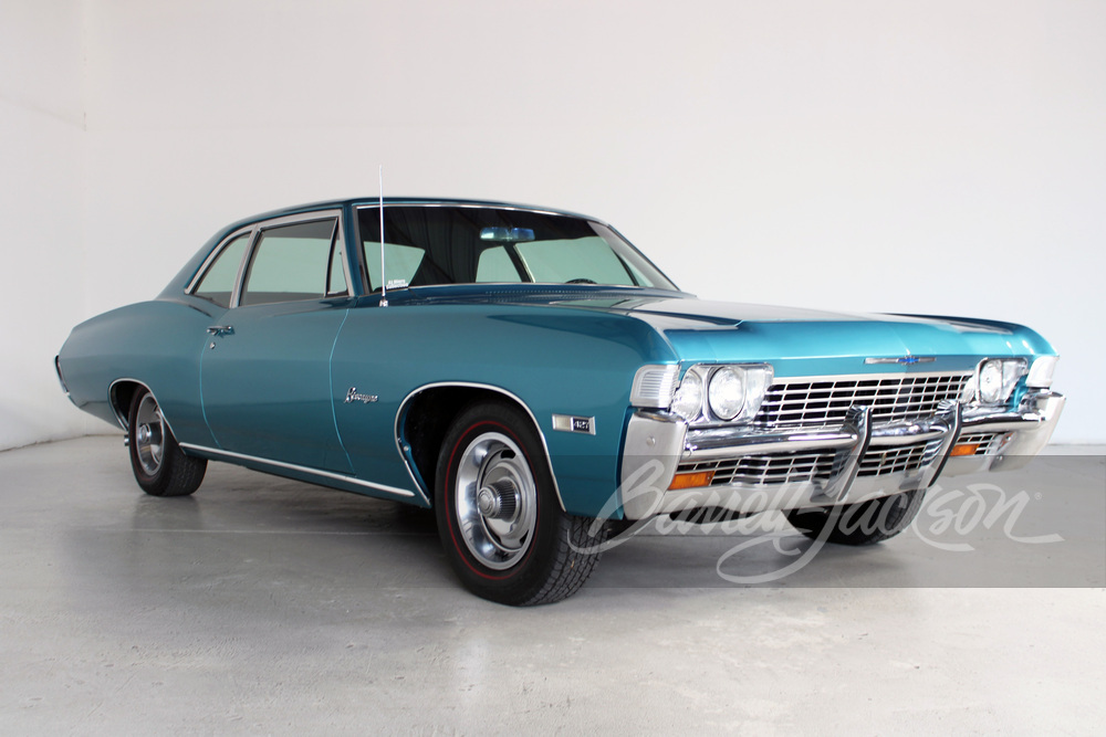 1968 CHEVROLET BISCAYNE 427 COUPE - Front 3/4 - 257040
