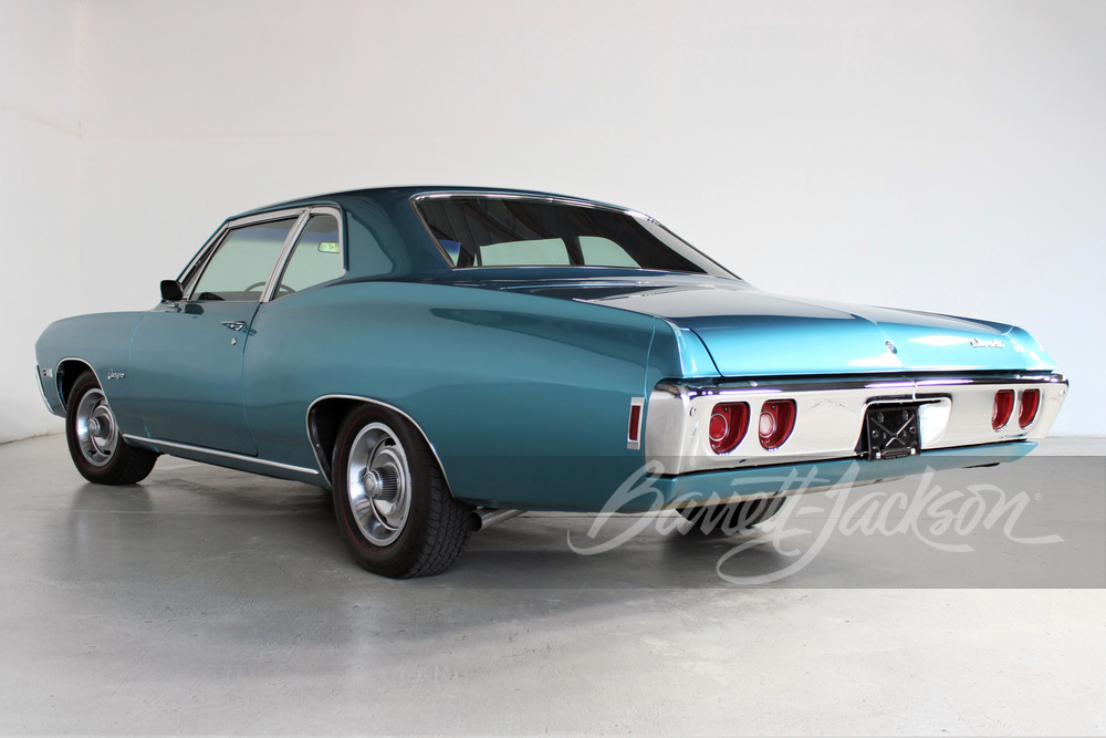 1968 CHEVROLET BISCAYNE 427 COUPE - Rear 3/4 - 257040