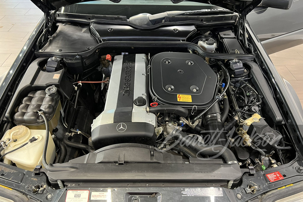 1990 MERCEDES-BENZ SL300 ROADSTER - Engine - 257257