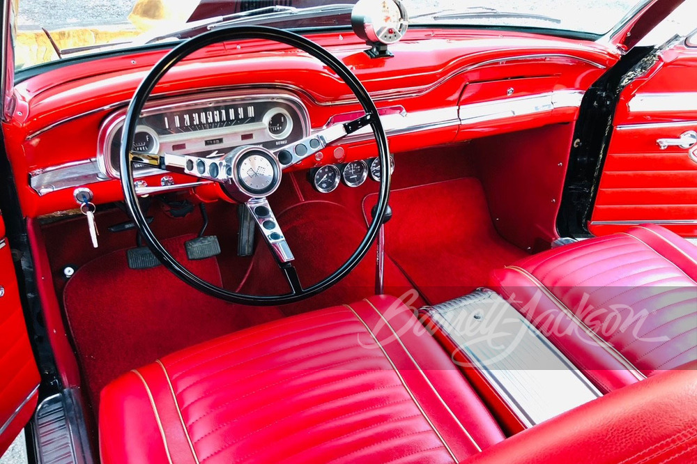 1963 FORD FALCON SPRINT - Interior - 257483