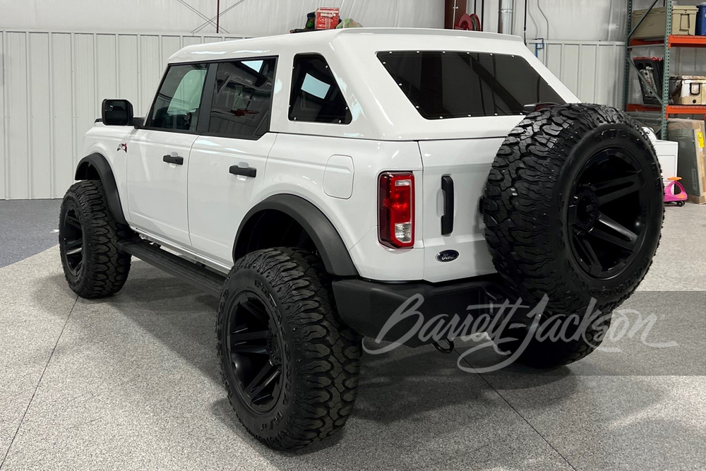 2022 FORD BRONCO CUSTOM SUV - Rear 3/4 - 258764