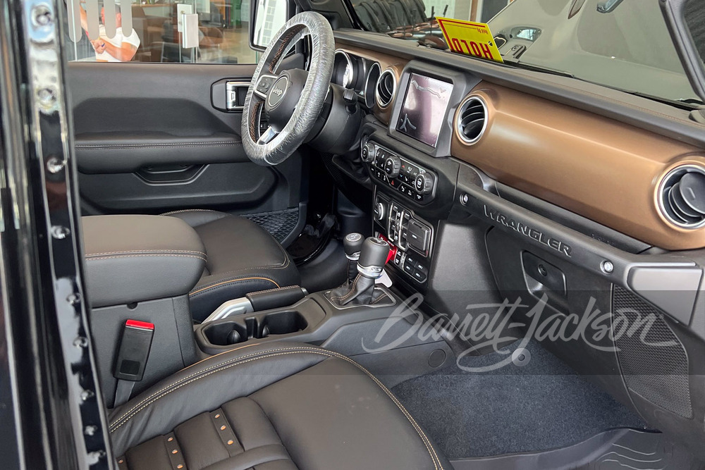 2022 JEEP WRANGLER UNLIMITED RUBICON 392 - Interior - 258818