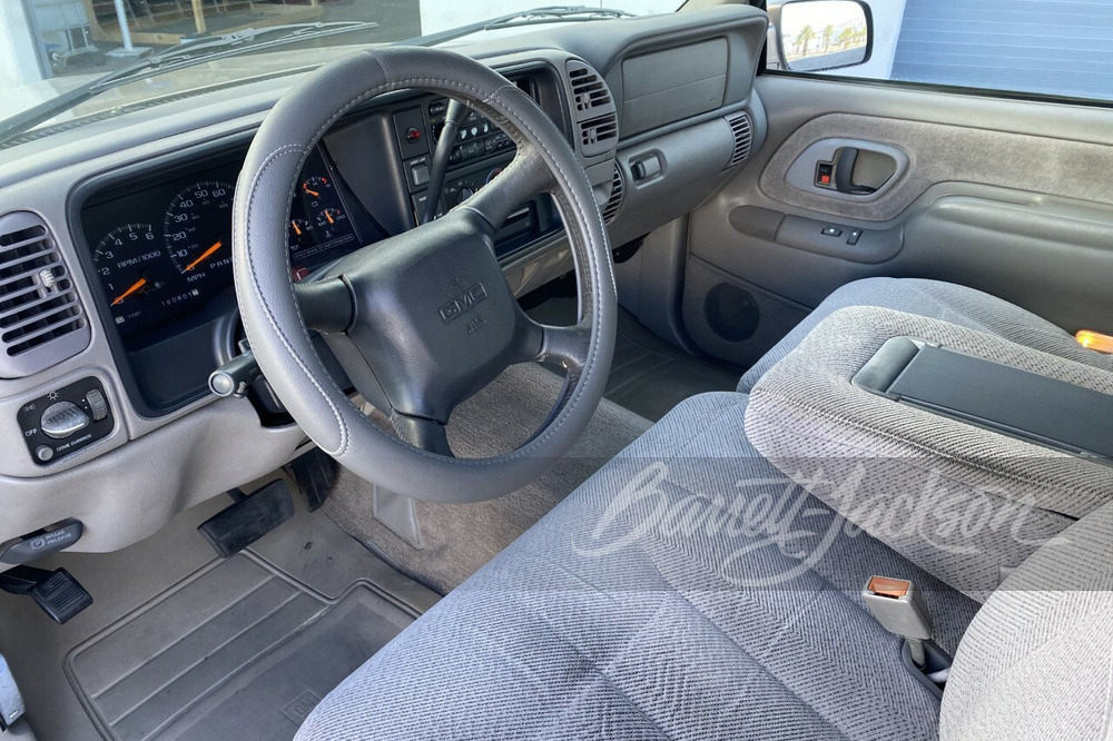 1998 GMC SIERRA CUSTOM PICKUP - Interior - 259312