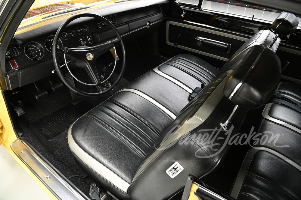 1970 PLYMOUTH SUPERBIRD - Interior - 260175