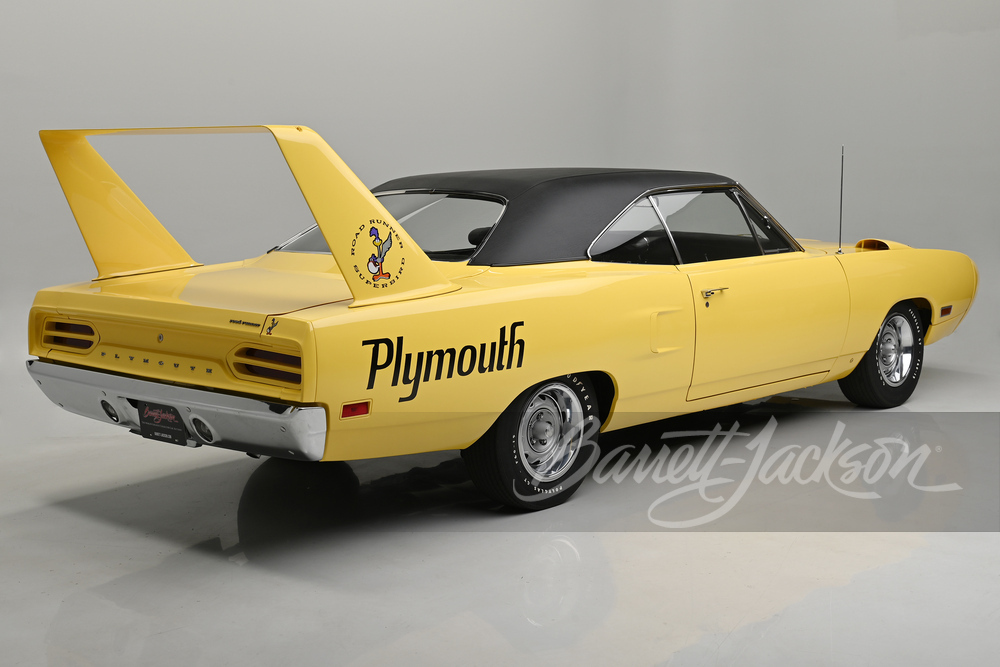 1970 PLYMOUTH SUPERBIRD - Rear 3/4 - 260175