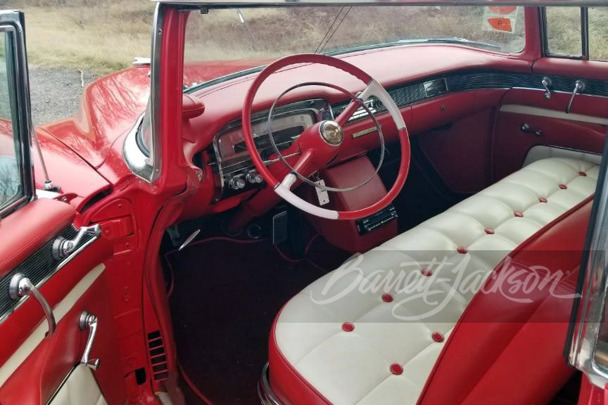 1954 CADILLAC SERIES 62 - Interior - 260344